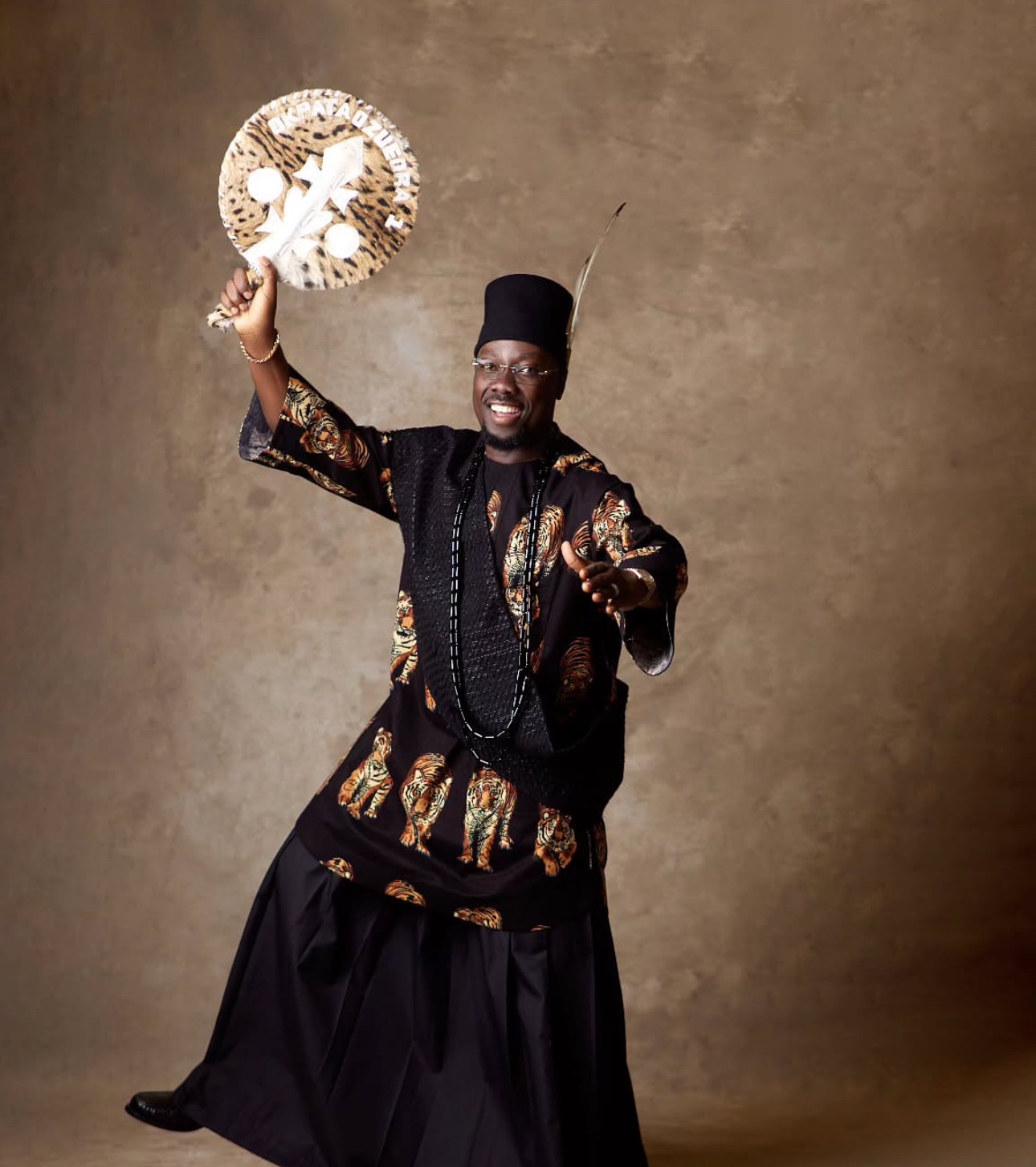 CEO of BBF Printing Press felicitates with Obi Cubana at 50 - BBF ...